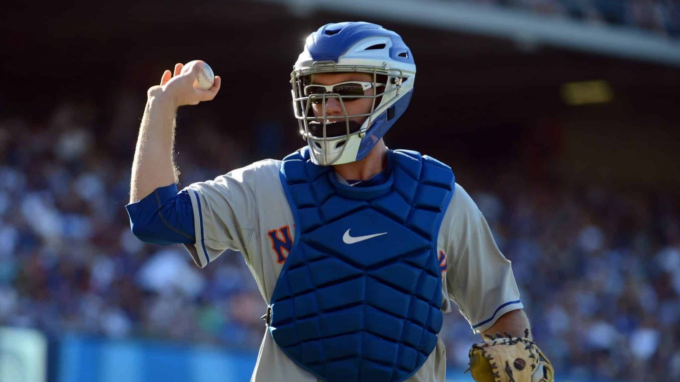 New York Yankees sign Josh Thole to a minor league deal (Report)