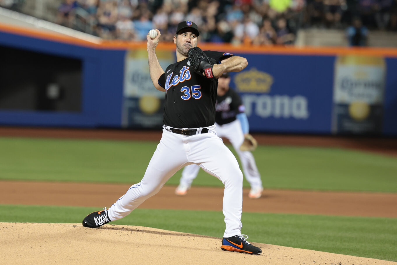 Probable pitchers as Mets, Yankees begin the 2023 Subway Series