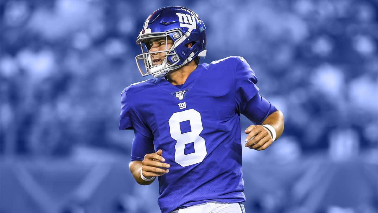New York Giants video: QB Daniel Jones drops in a 40-yard dime