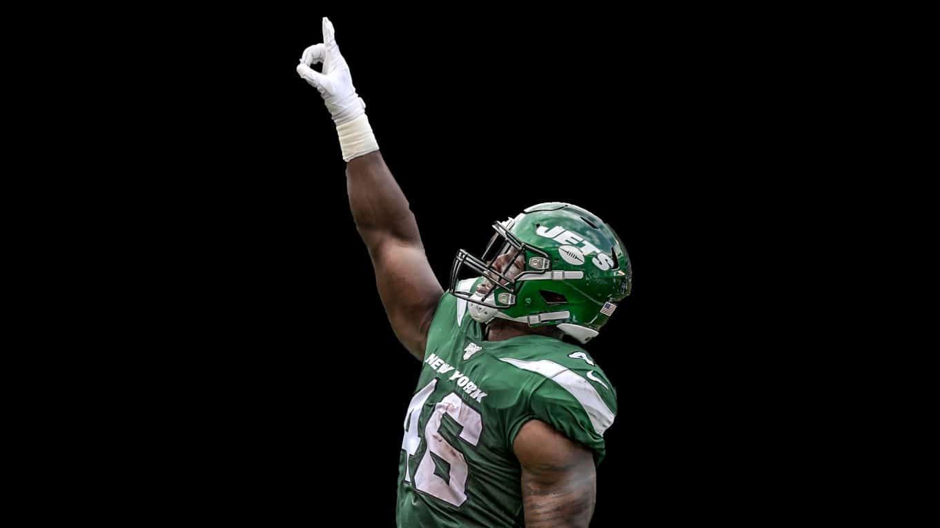 New York Jets LB Neville Hewitt: A bright spot during a dim time