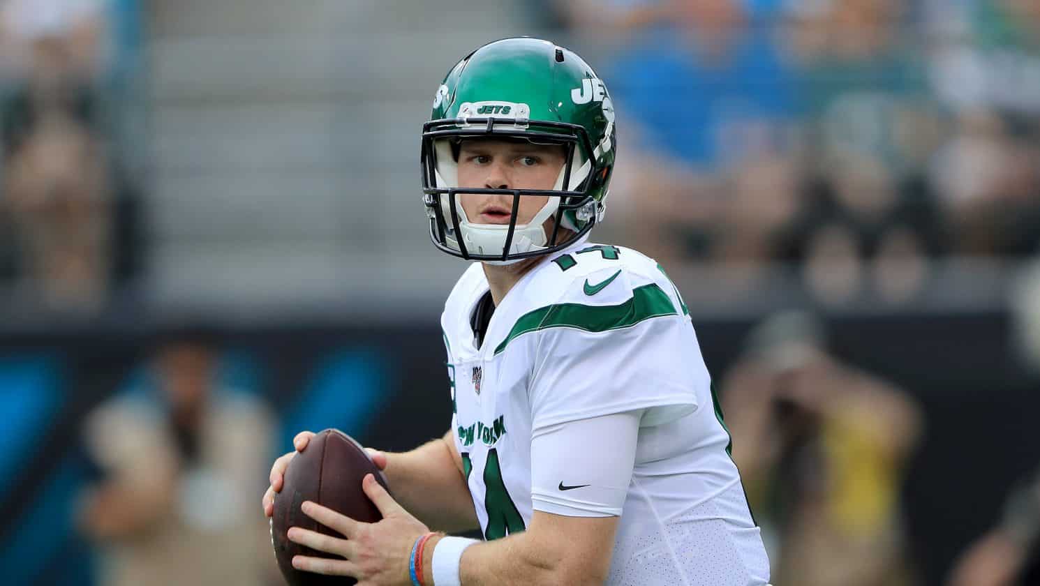 New York Jets news: Sam Darnold out, Joe Flacco to start Sunday (Report)