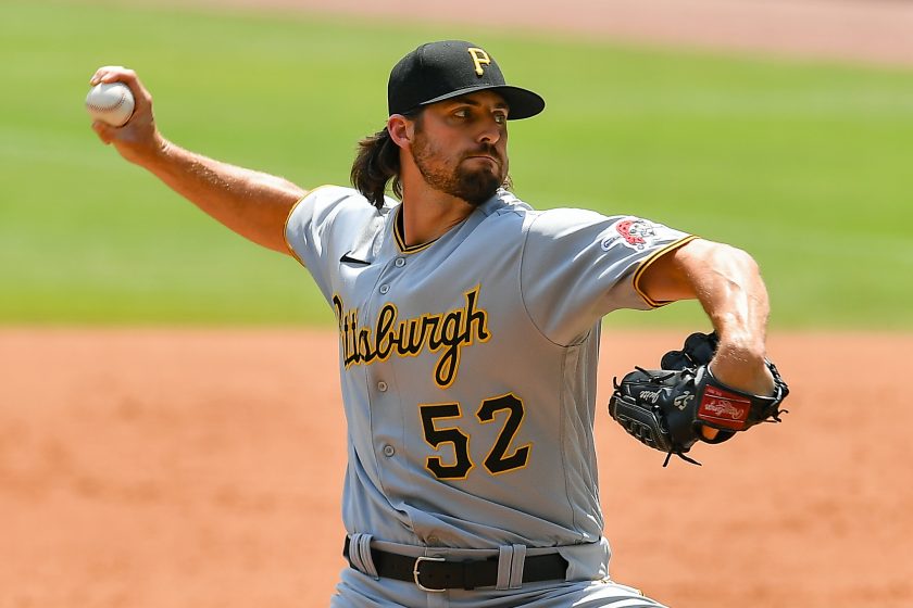 New York Yankees acquire RHP Clay Holmes from Pittsburgh Pirates