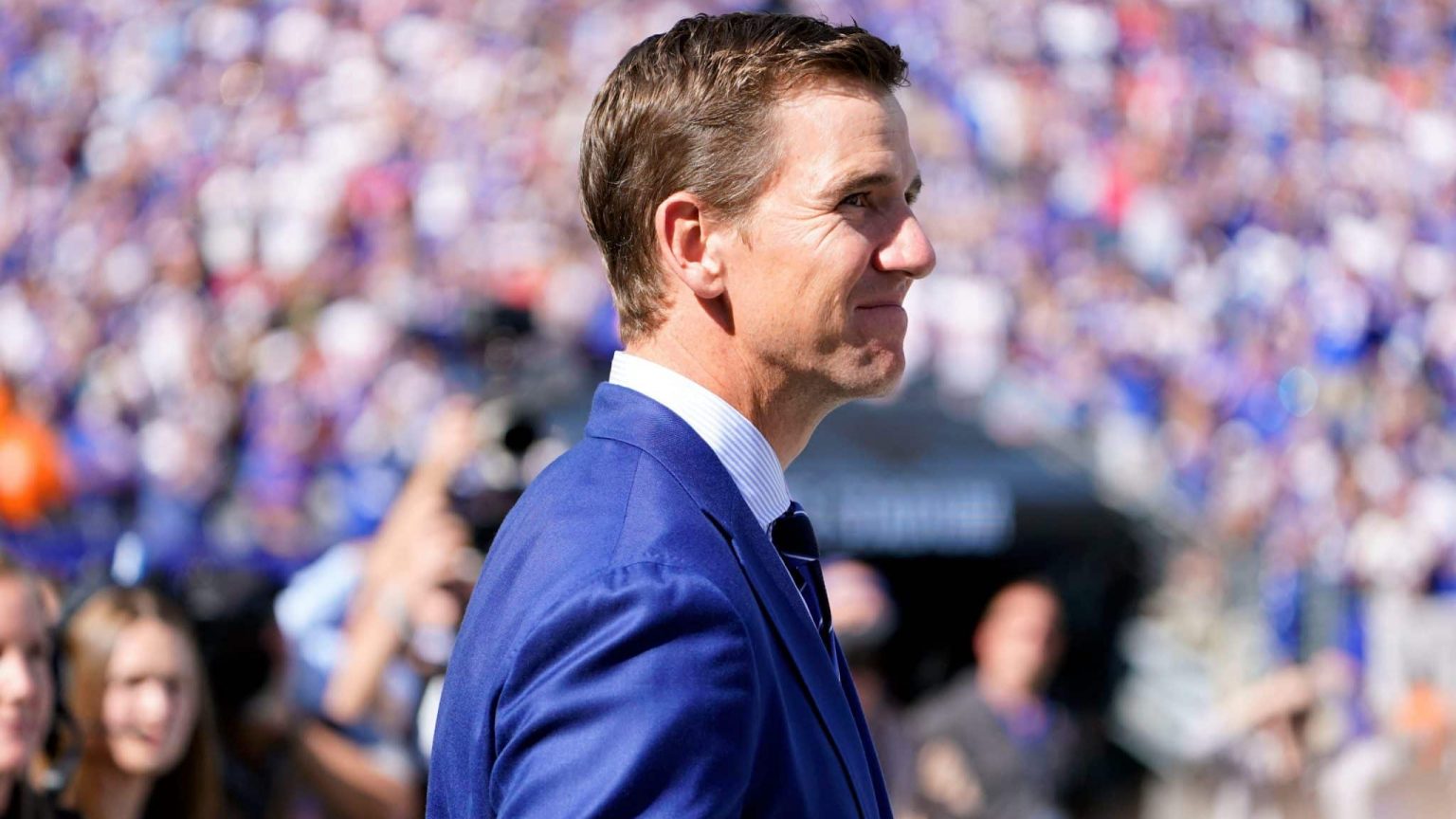 Eli Manning gives the double bird during Monday night's Manningcast