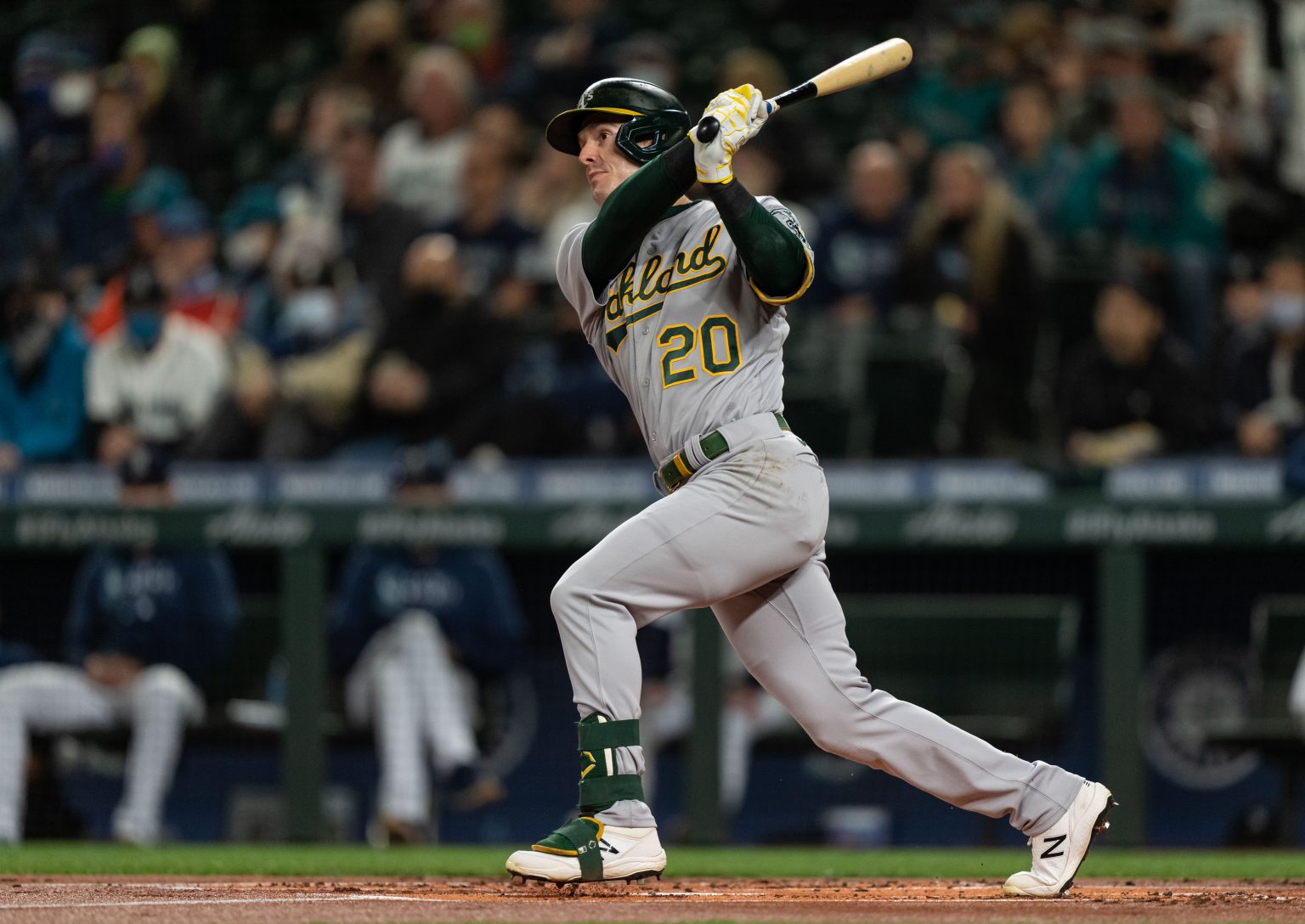 Mets signing Mark Canha (Report)