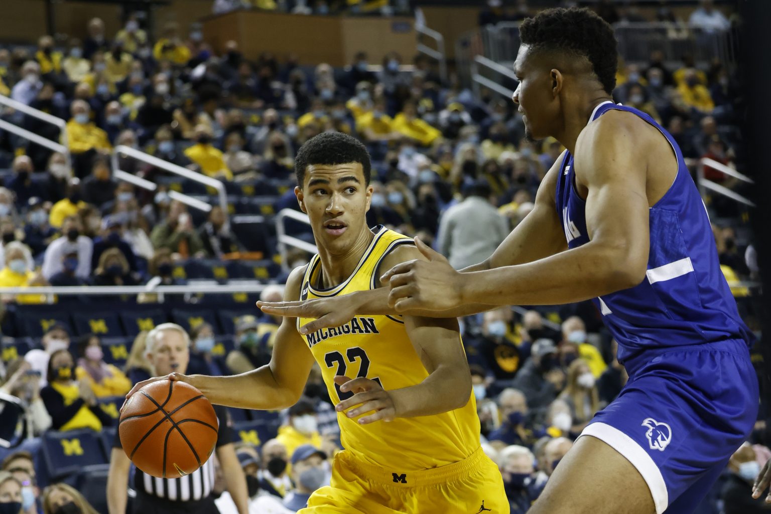 Seton Hall upsets No. 4 Michigan as Big East dominates