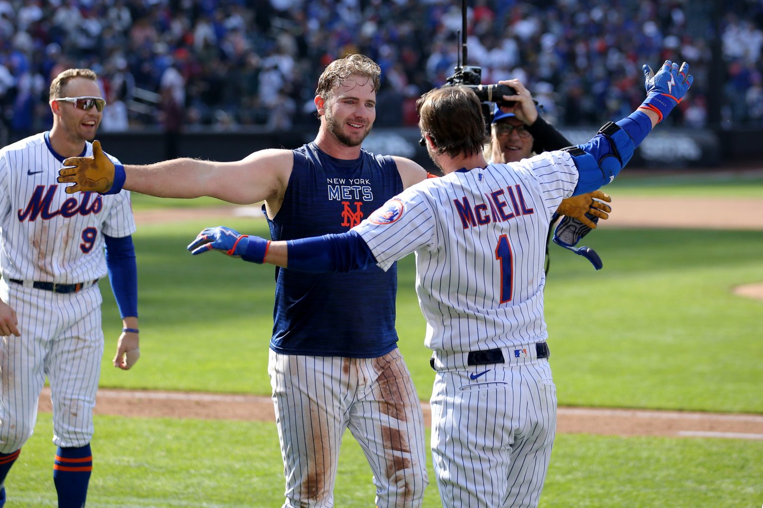 Mets' Pete Alonso, Jeff McNeil need contract extensions by Opening Day